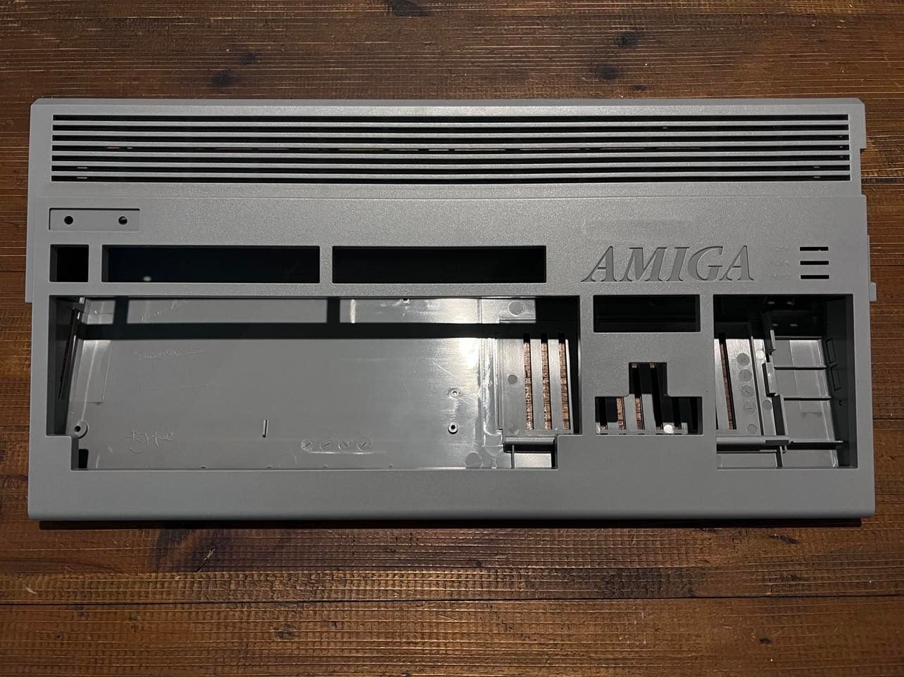 Amiga 1200 Case: Gray - RetroKit